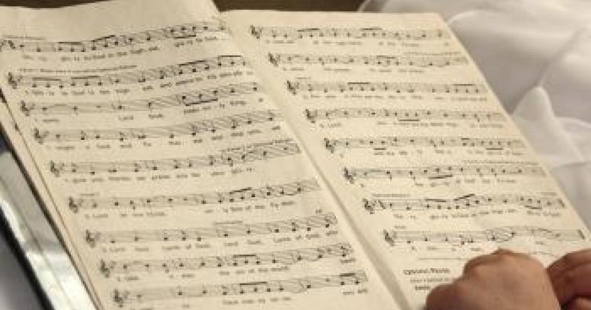 Teaching Children to Sing Hymns in a Church Service | United Church of God