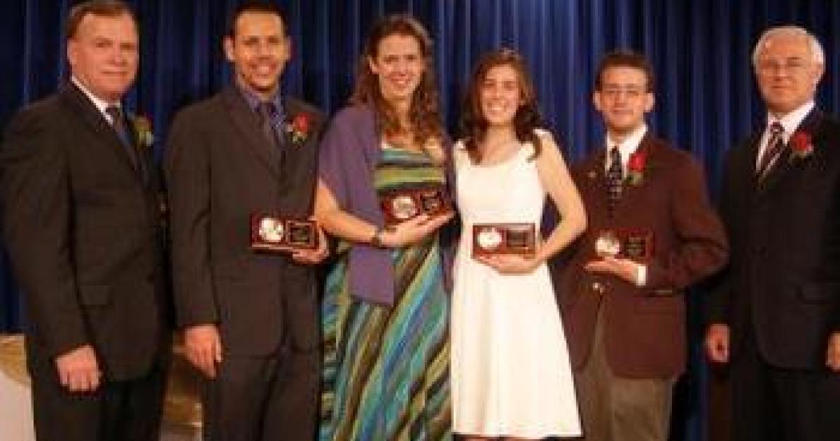 53 Graduates From Ambassador Bible Center | United Church of God