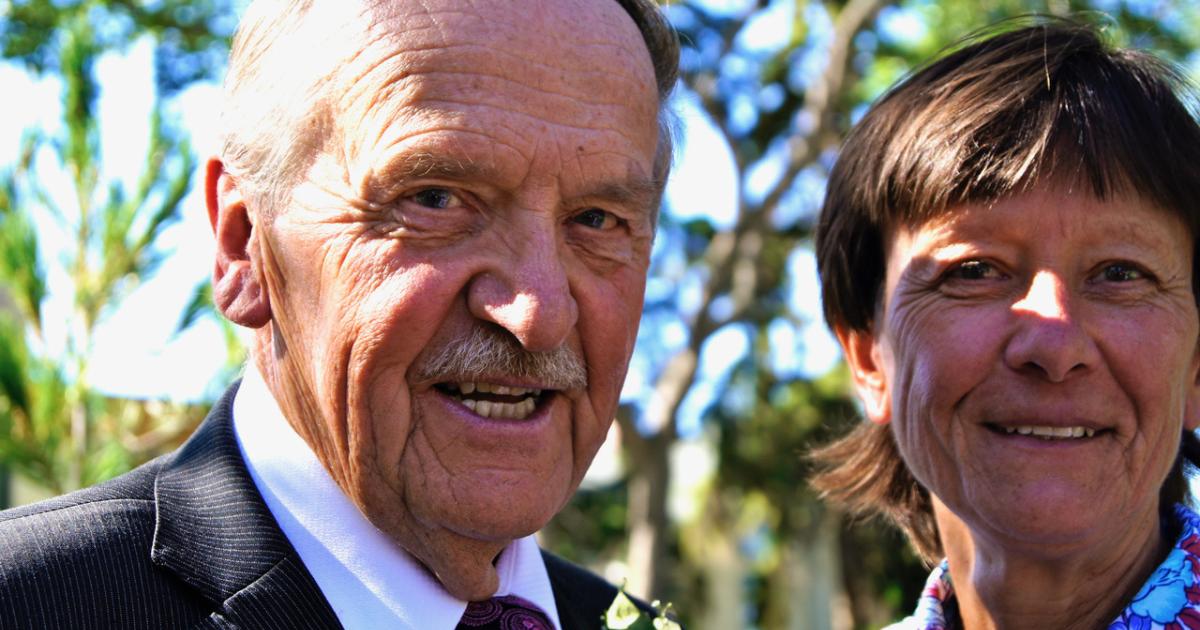 Honoring Retiring Ministry | United Church of God